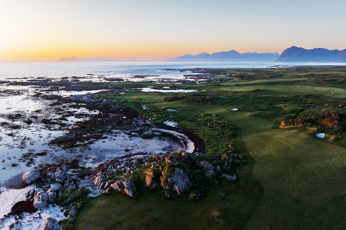 Lofoten Links: Golf unter Polarlichtern im hohen Norden